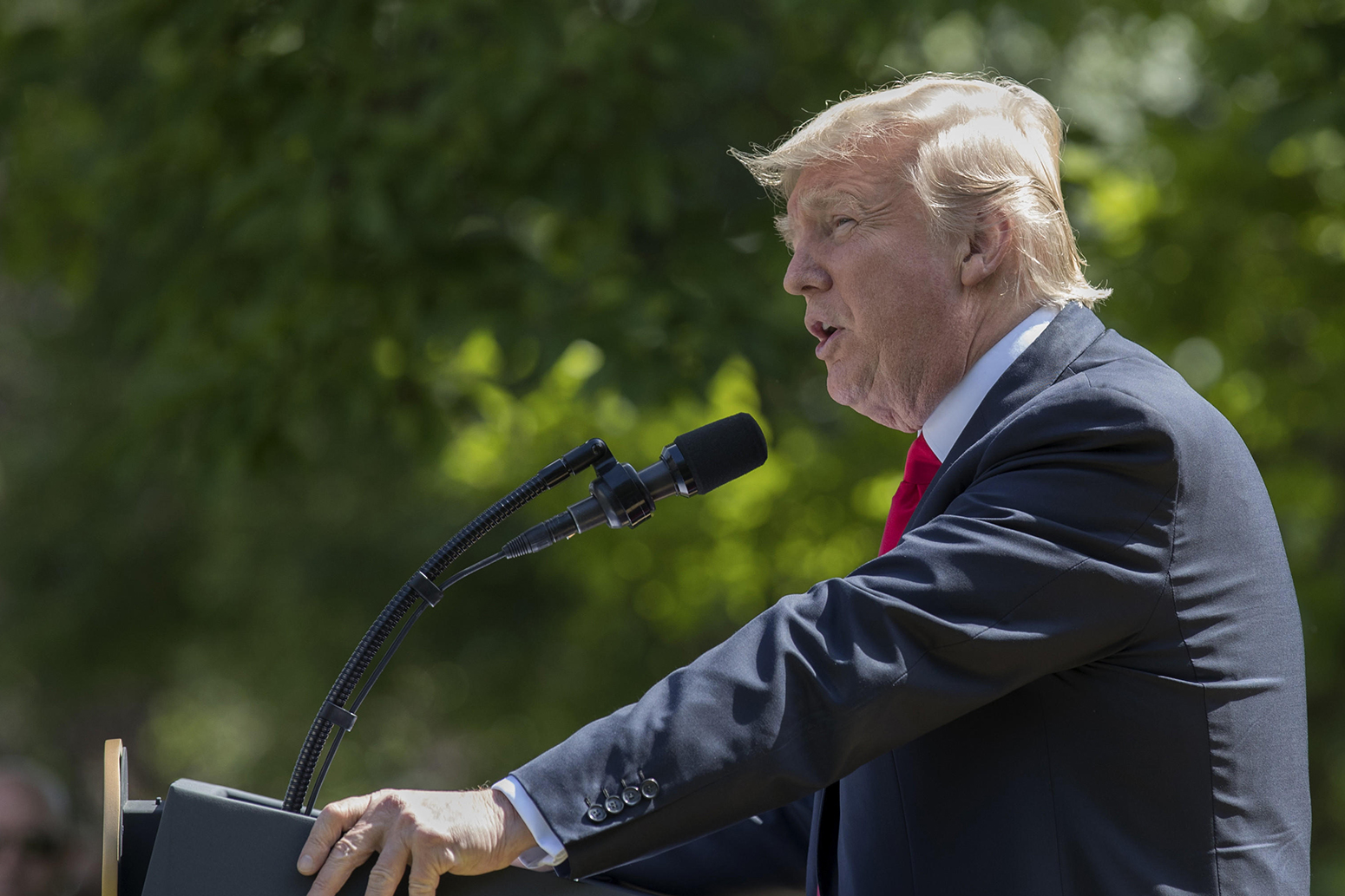 Global reaction: Trump pulls US out of Paris Agreement on climate ...