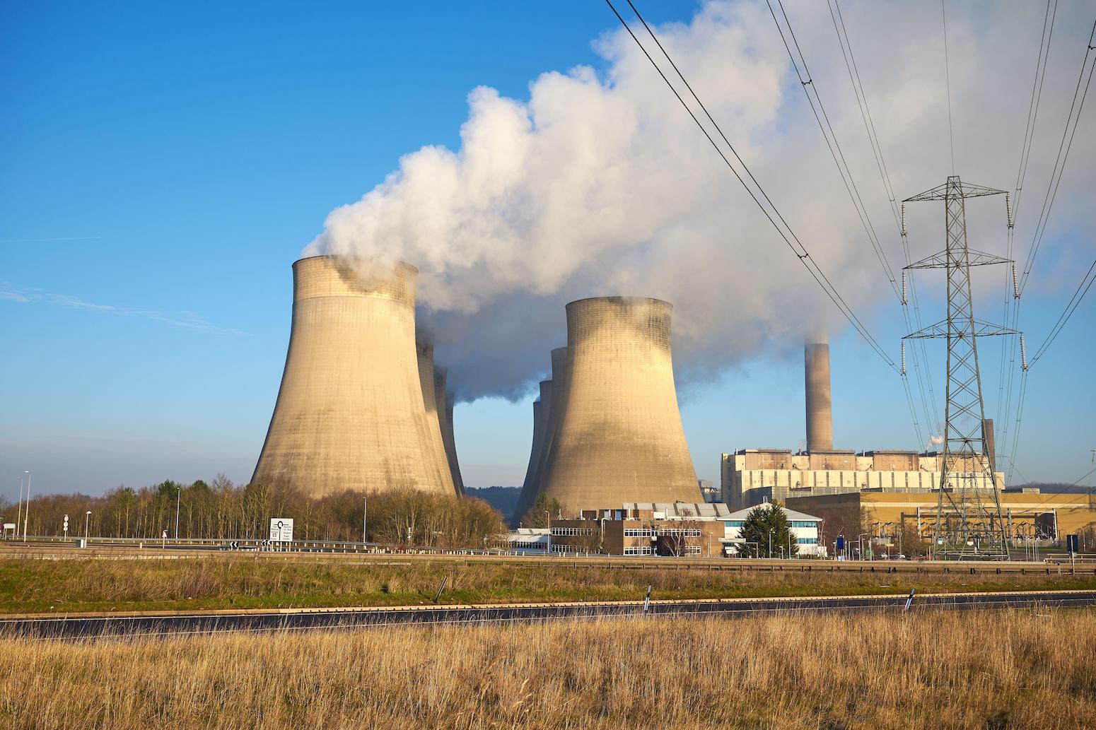Analysis: Fossil fuels fall to record-low 2.4% of British electricity - Carbon Brief